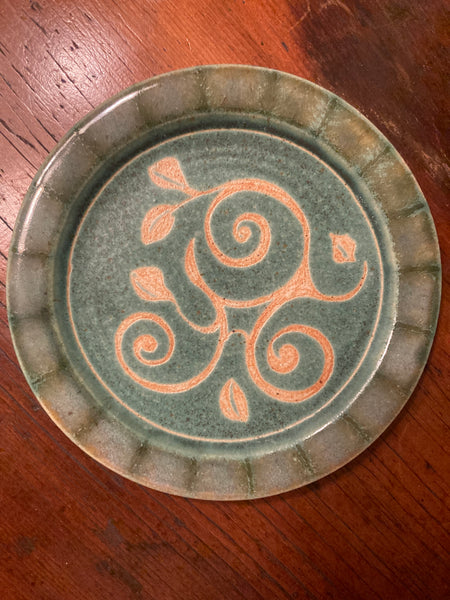 Ballymorris Small Pottery Plate – Nora Nora Irish Imports